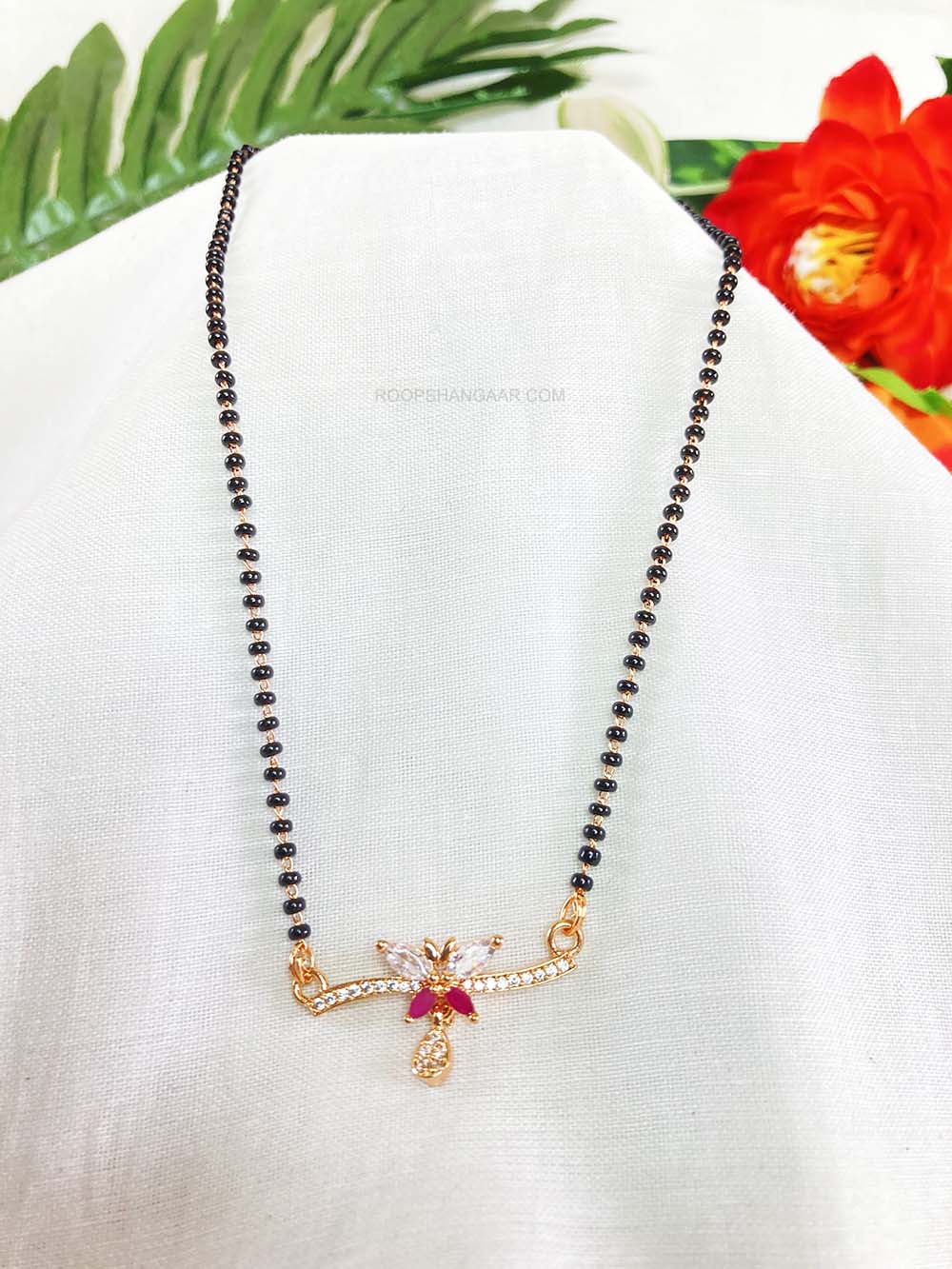 Rose Gold Naina Delicate Mangalsutra – Jelvi